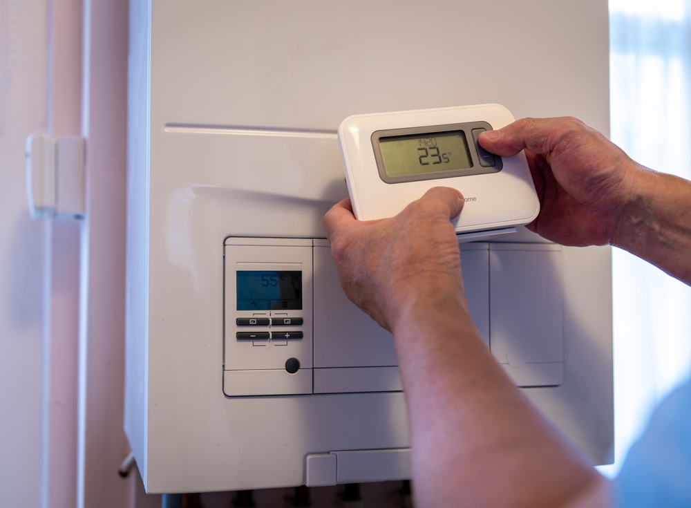 How Does a Thermostat Work? A Homeowner’s Guide